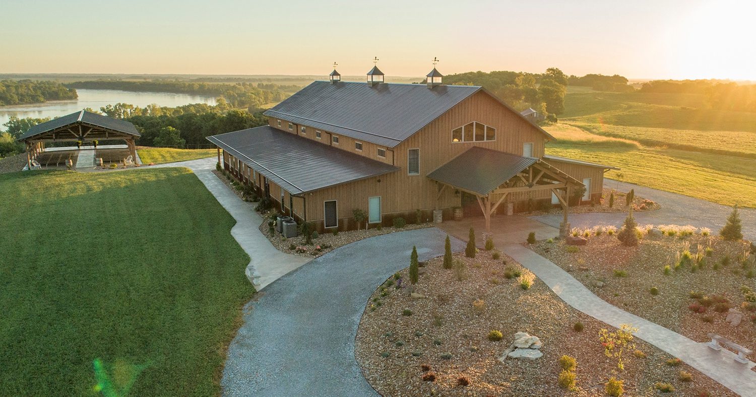 Pole Barn Buildings KS & Western MO | Quality Structures